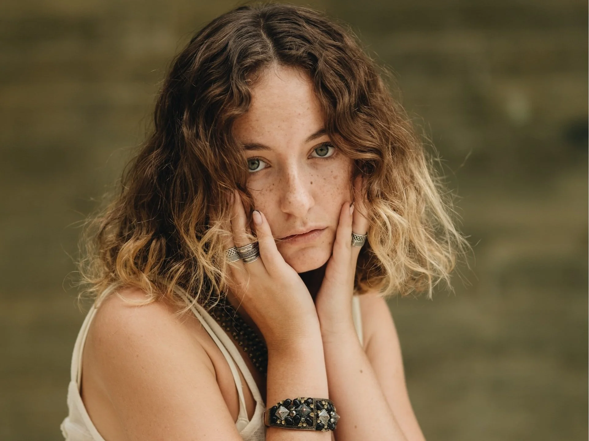 See 16 Crazy Introvert Anxiety Signs That Will Shock You