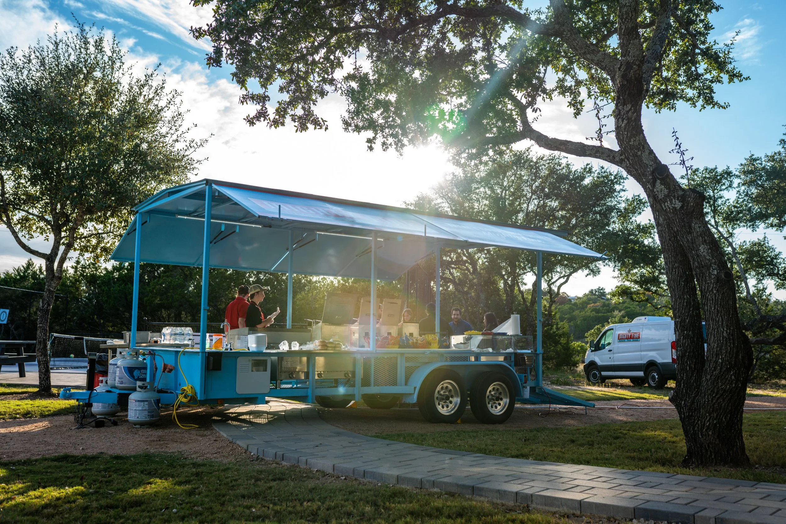 Mighty Fine Burgers, Fries & Shakes