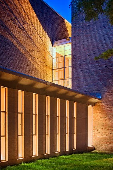 About — MacDonald & Mack Architects