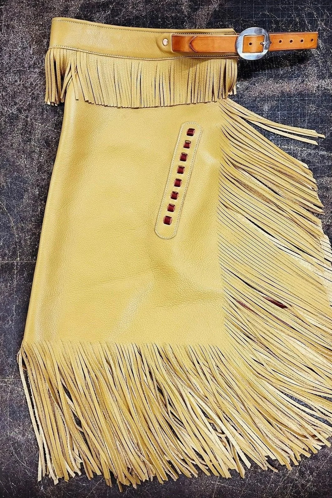 Store 2 — JULIE BAUGHER LEATHER DESIGN