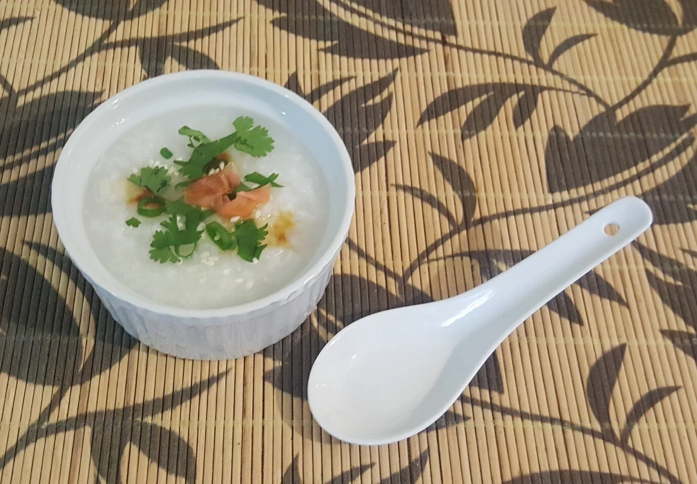 CONGEE – COMFORT IN A BOWL — IN SYMMETRY