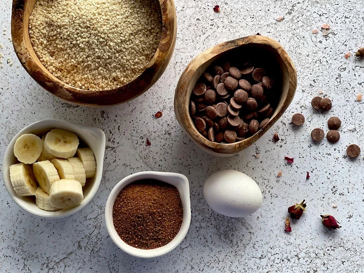 Sesame & Chocolate Rounds With Rock Salt — Cinnamon & Bluebells