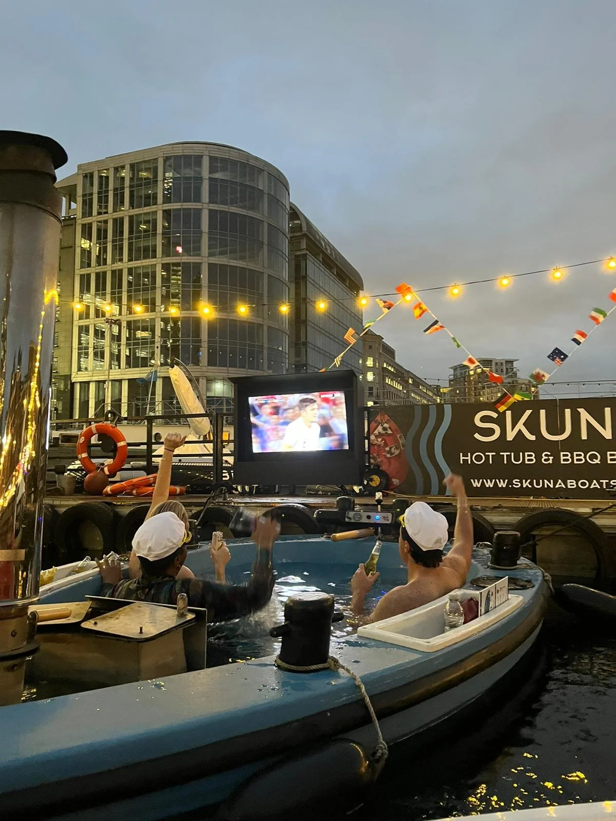 6 Nations Hot Tub Boat — Skuna Boats