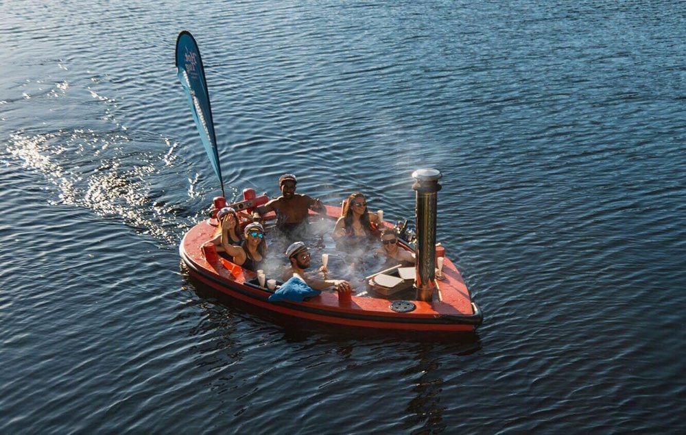 Skuna Hot Tub Boat — Skuna Boats