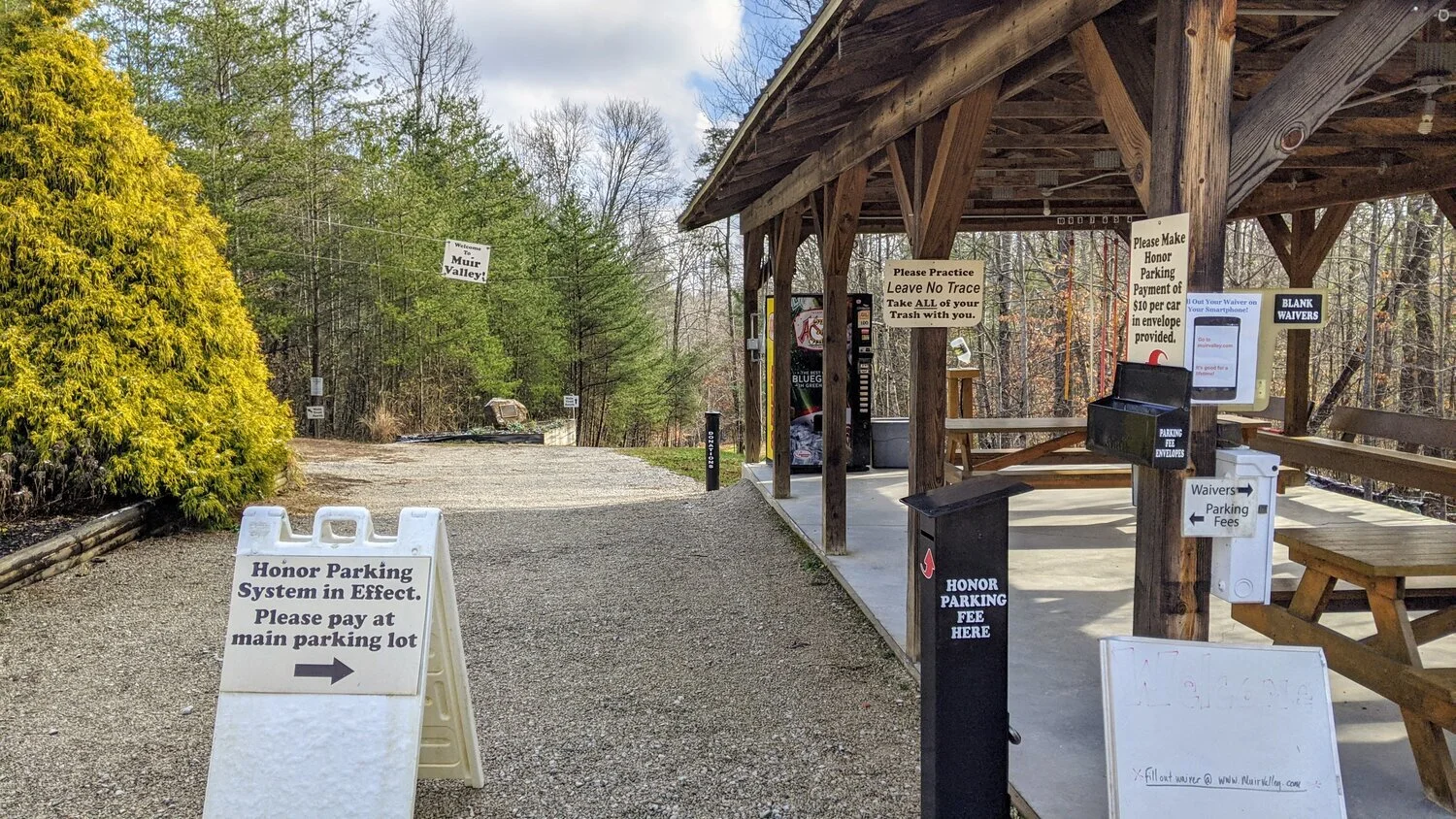 Liz’s Arch and Sunny Side Arch Out and Back — Kentucky Hiker Project