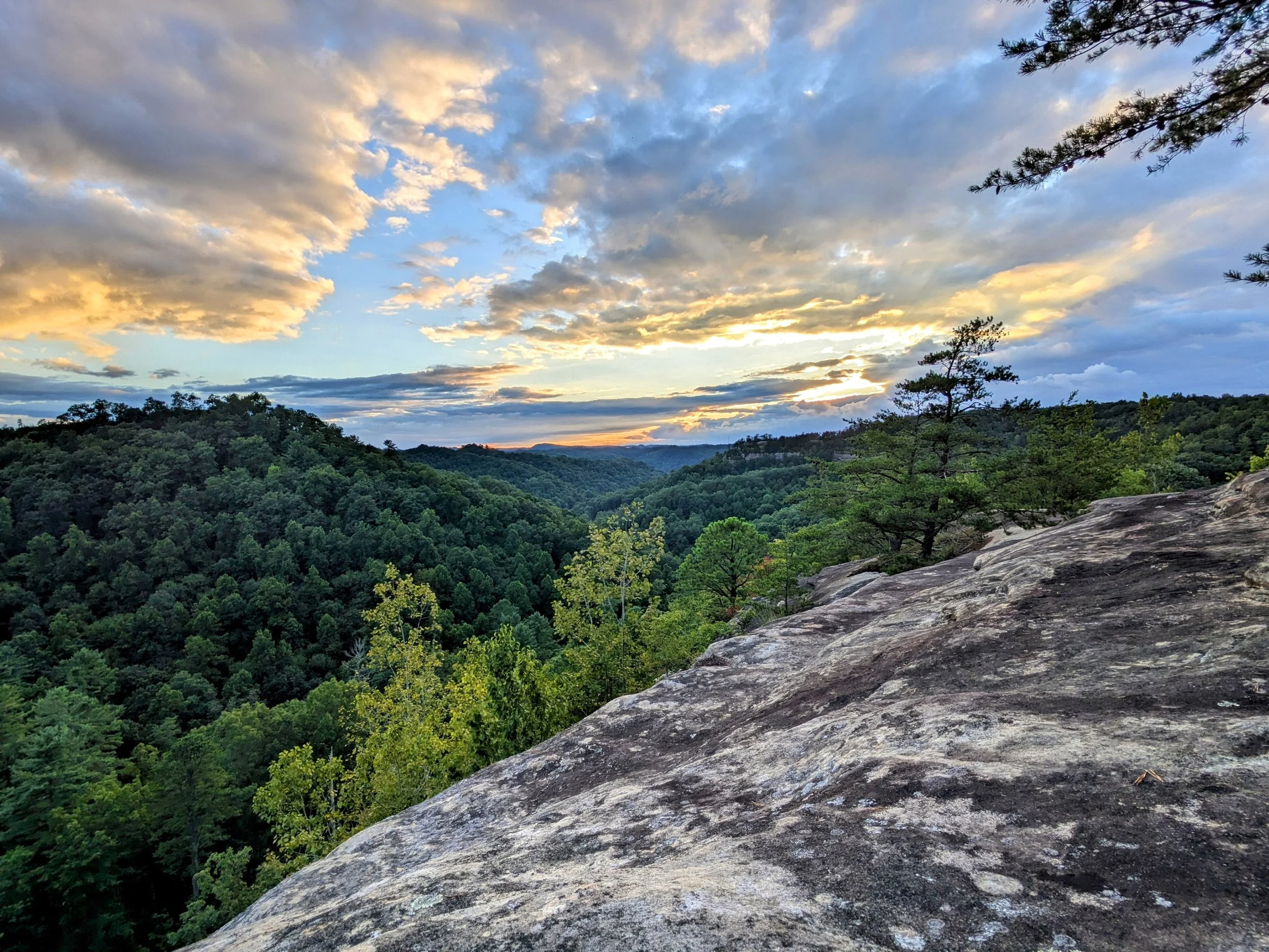 August Sunset at “Moreland Branch South Overlook” — Kentucky Hiker Project