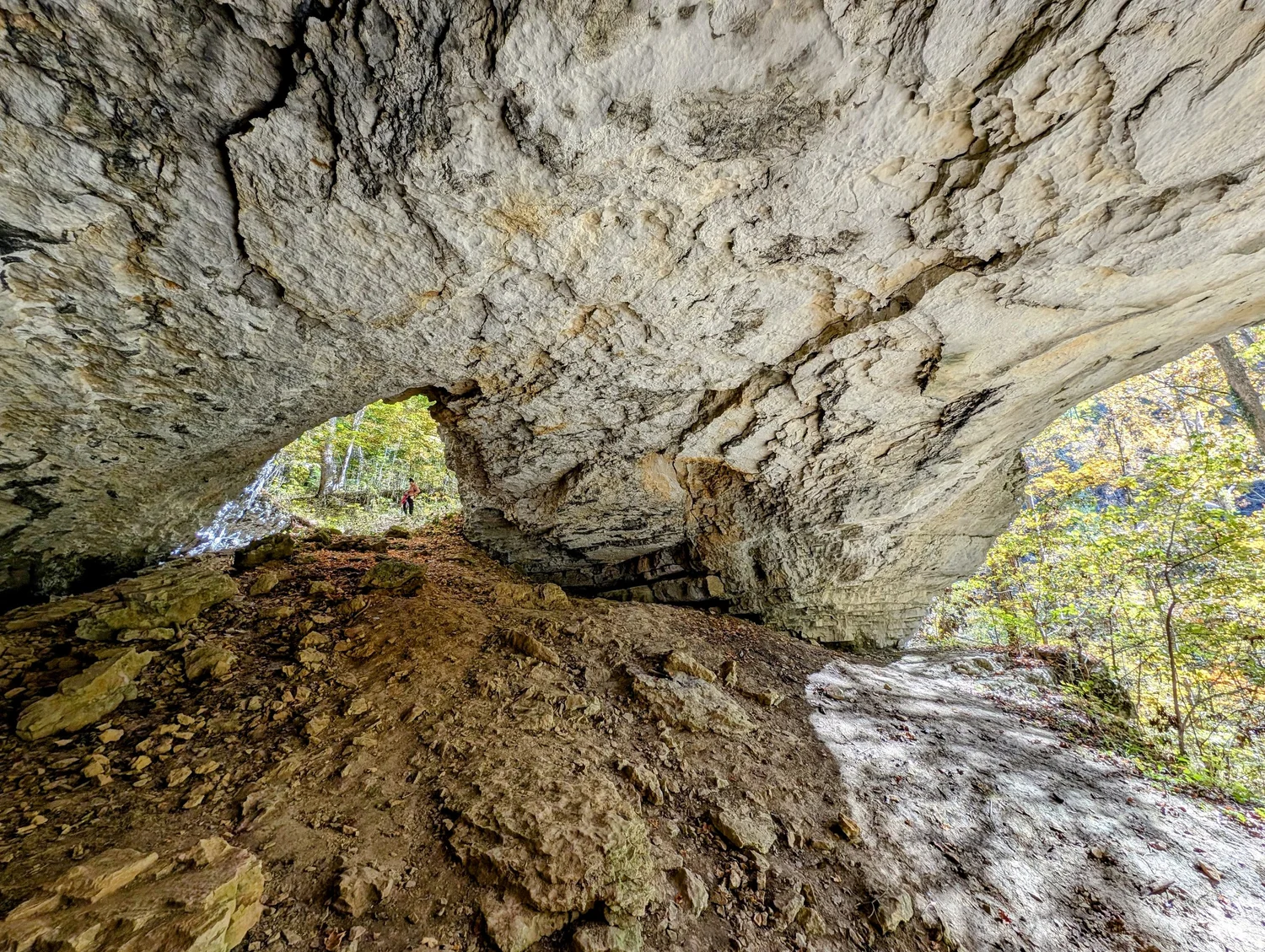 Fall Colors at Eagle Point Buttress + Moonshiners Arch Out and Back ...