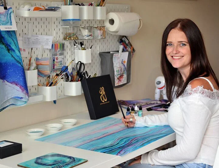 Jenna Ferguson Art - Contemporary fluid art by Scottish artist Jenna ...