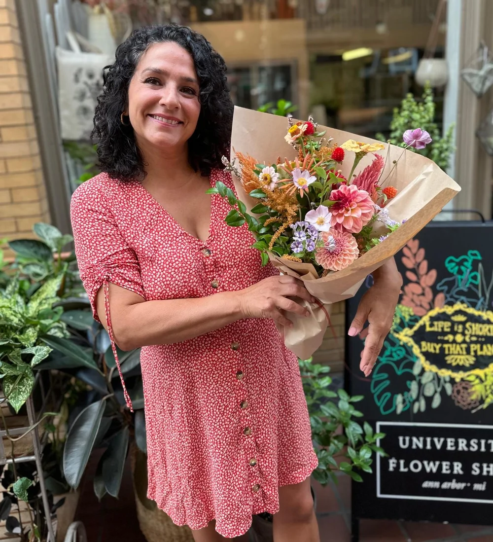Order Fresh Flowers & Indoor Plants | University Flower Shop