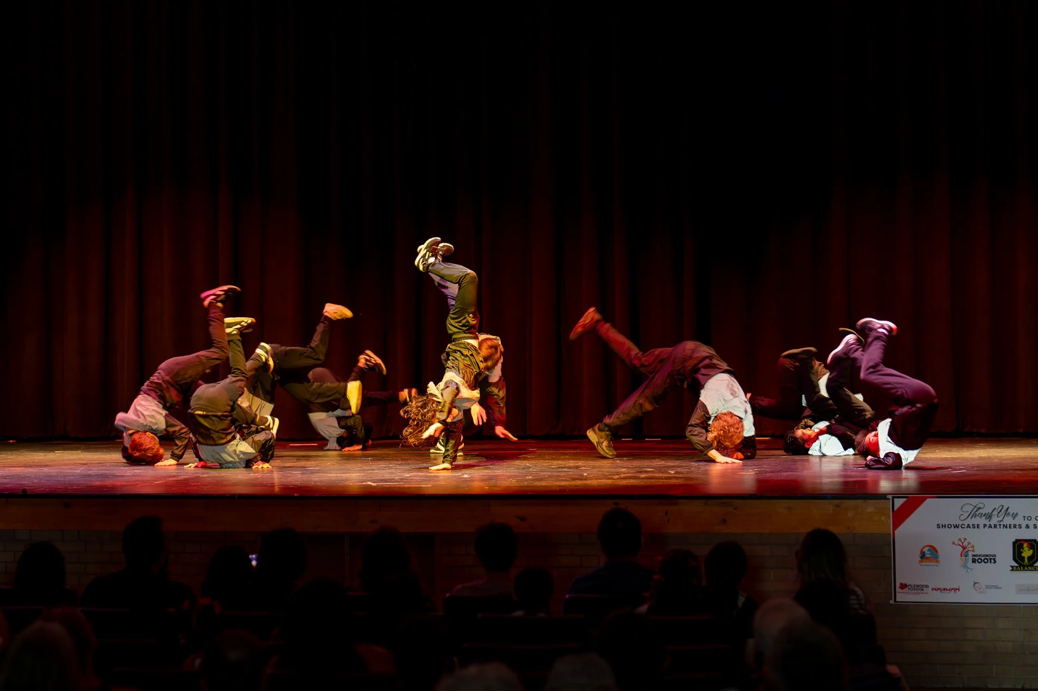 Cypher Side Dance School