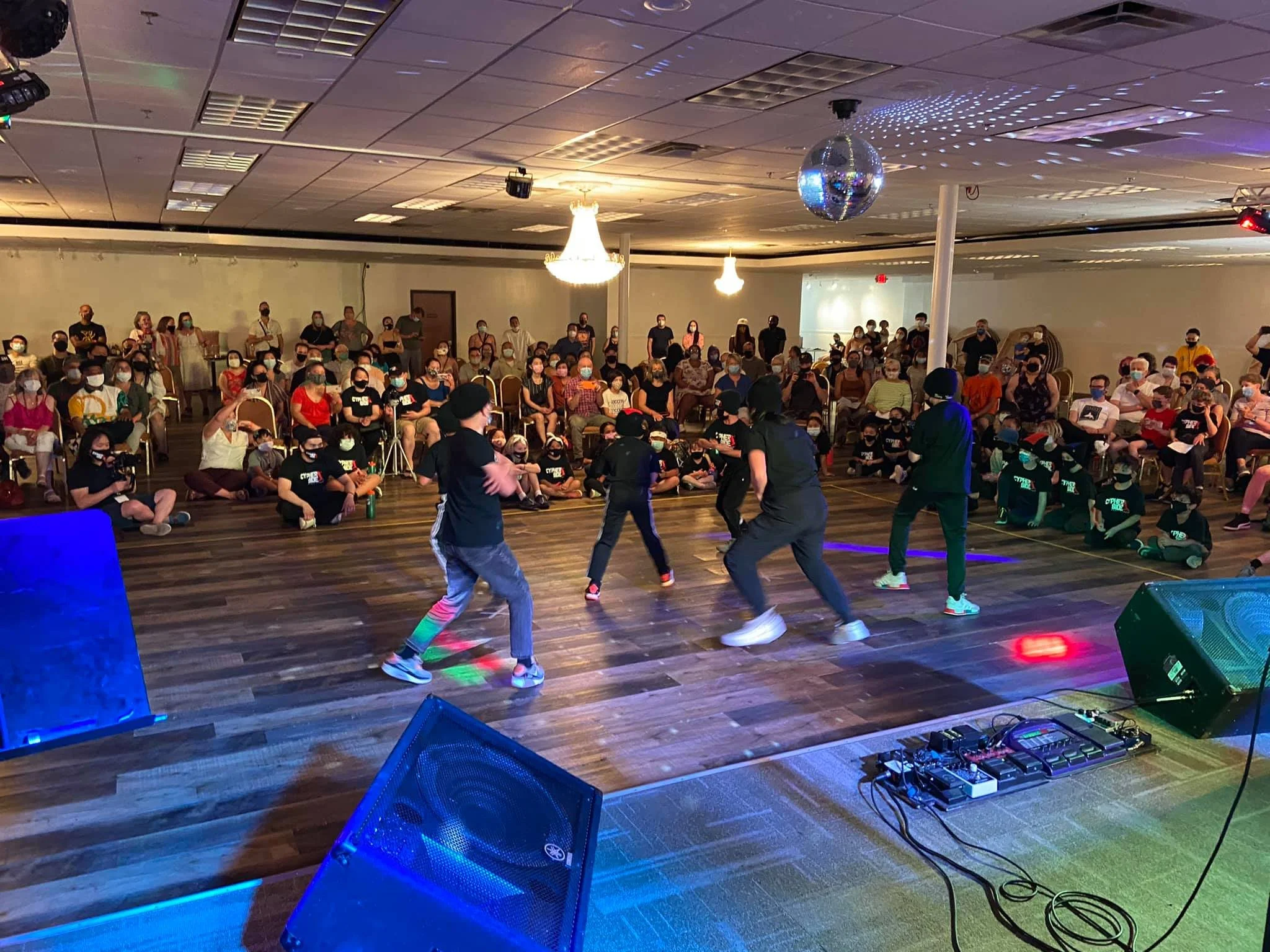 Cypher Side Dance School