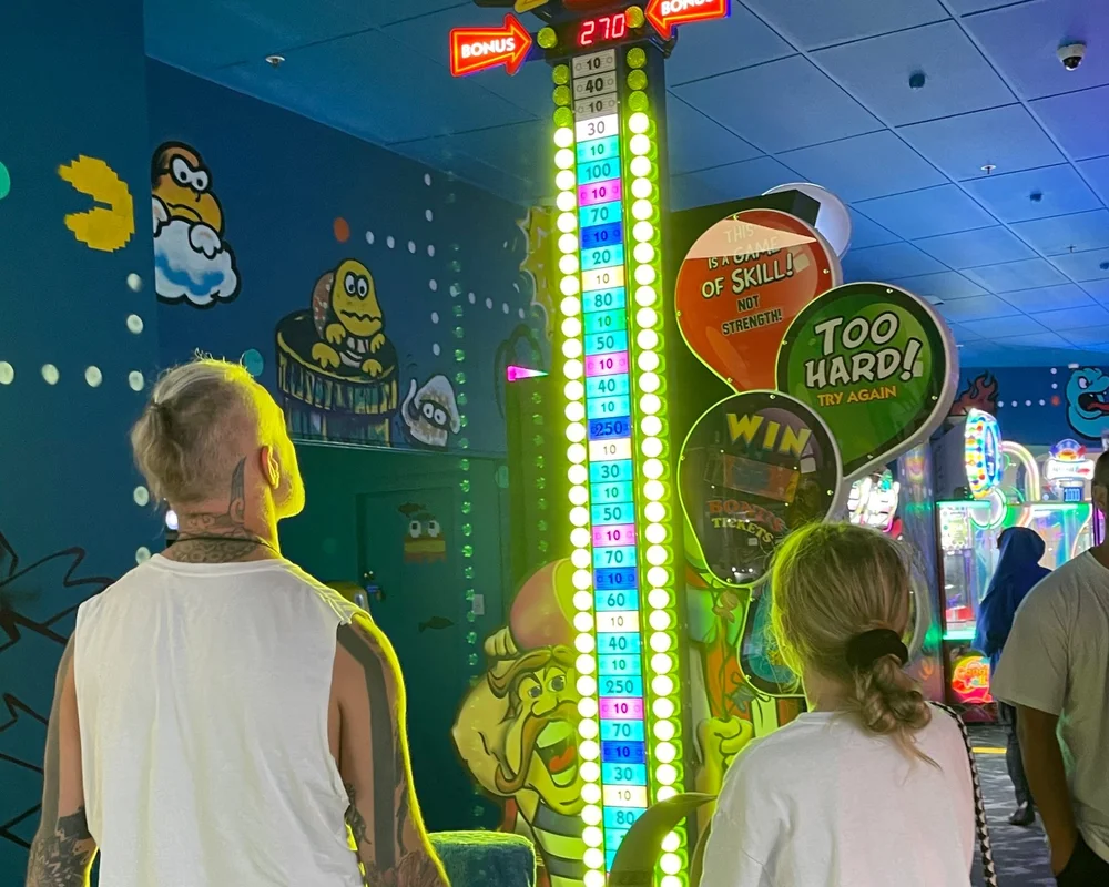 👾 Play2Win NZ - arcades and entertainment centre