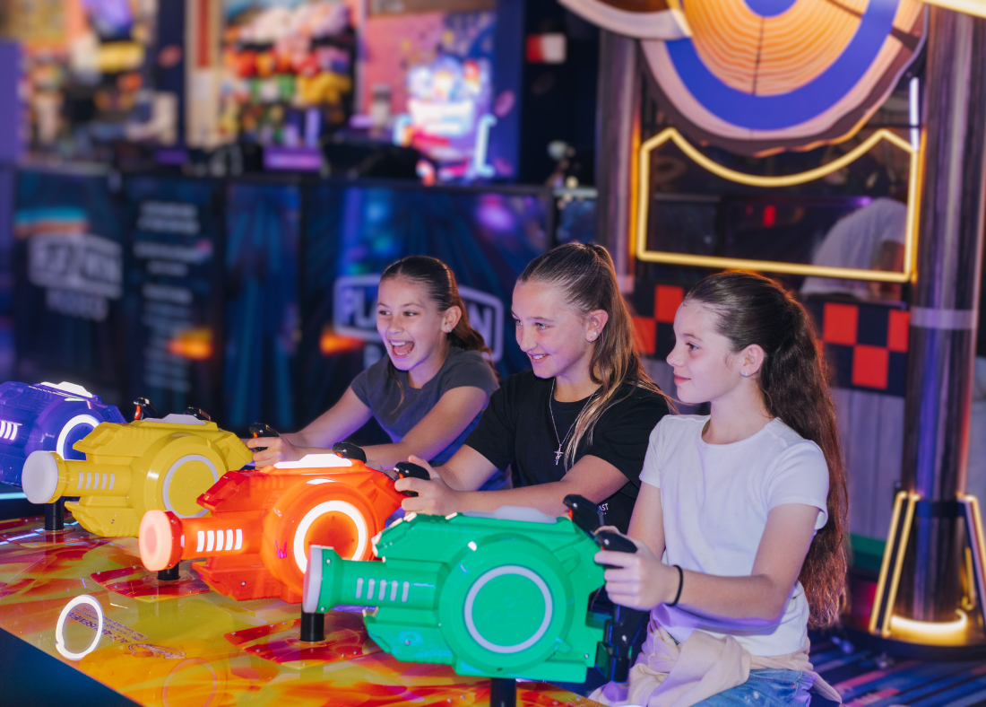 👾 Play2Win Entertainment Centre Whanganui – Bowling | Arcade | Mini ...
