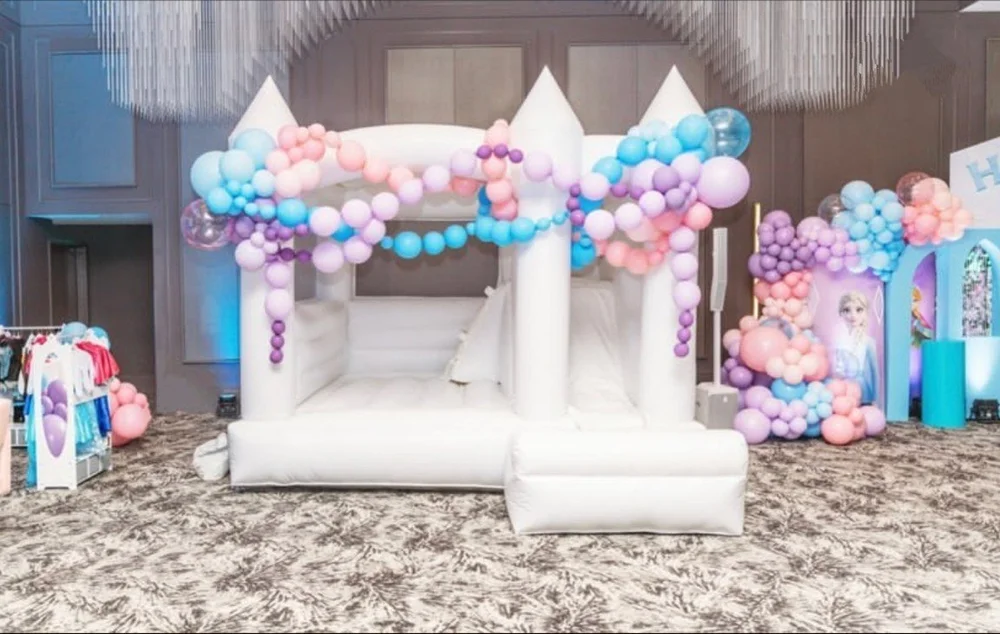 Add balloons to your bounce house — West Bloomfield & Southeast ...