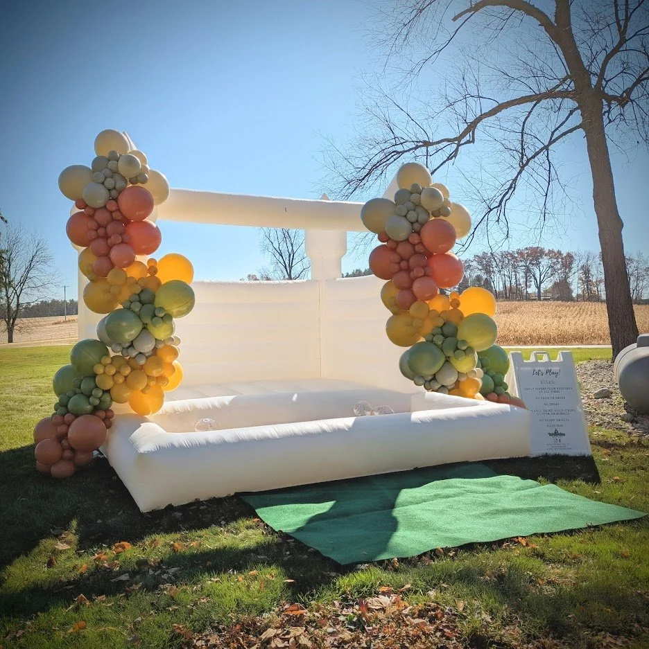 Add balloons to your bounce house — West Bloomfield & Southeast ...