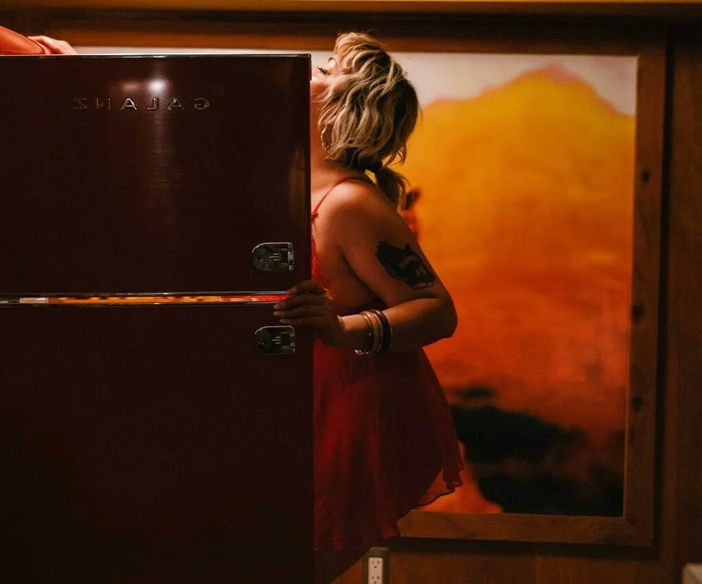 Zuzuka Poderosa - Official Site