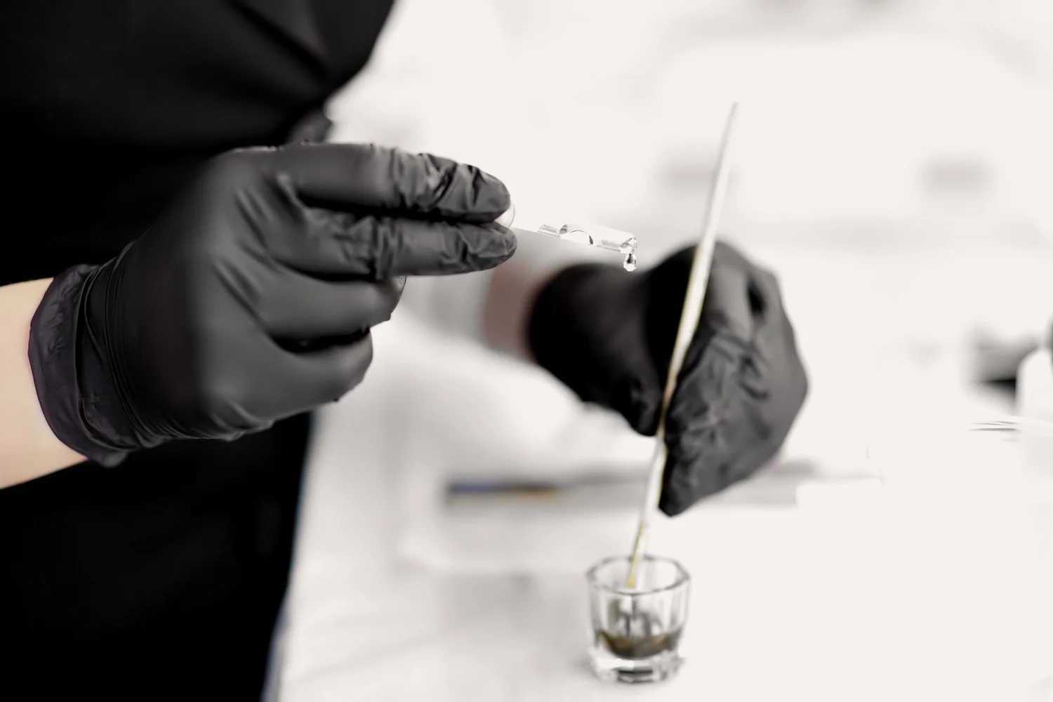 Allergisch voor Powder Brows? Informatie en Veiligheid — THE BROW LAB