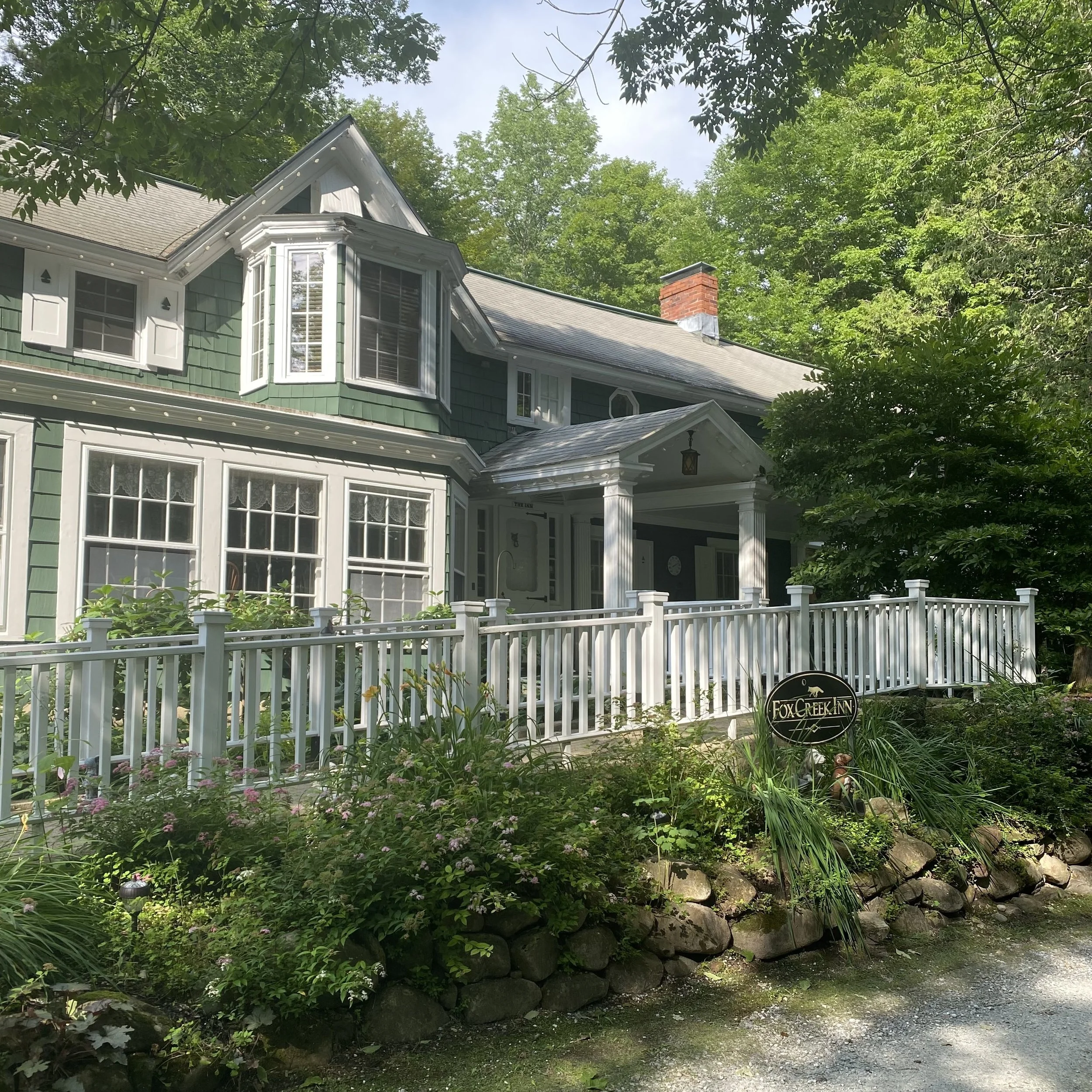 Fox Creek Inn