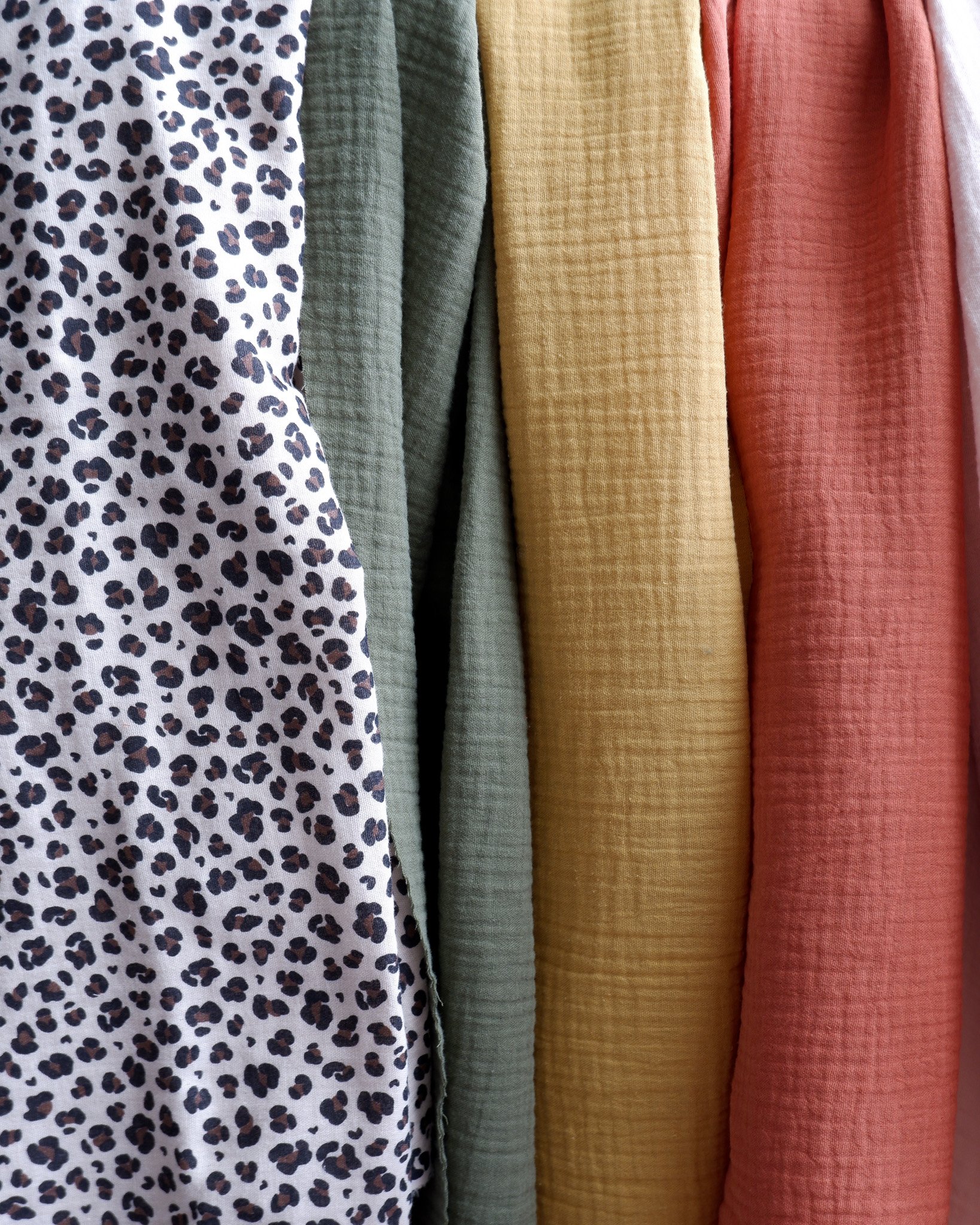 Jane : boutons métal doré création ©Jolie Boho violet ♡ 12 MM — Joli.e Boho