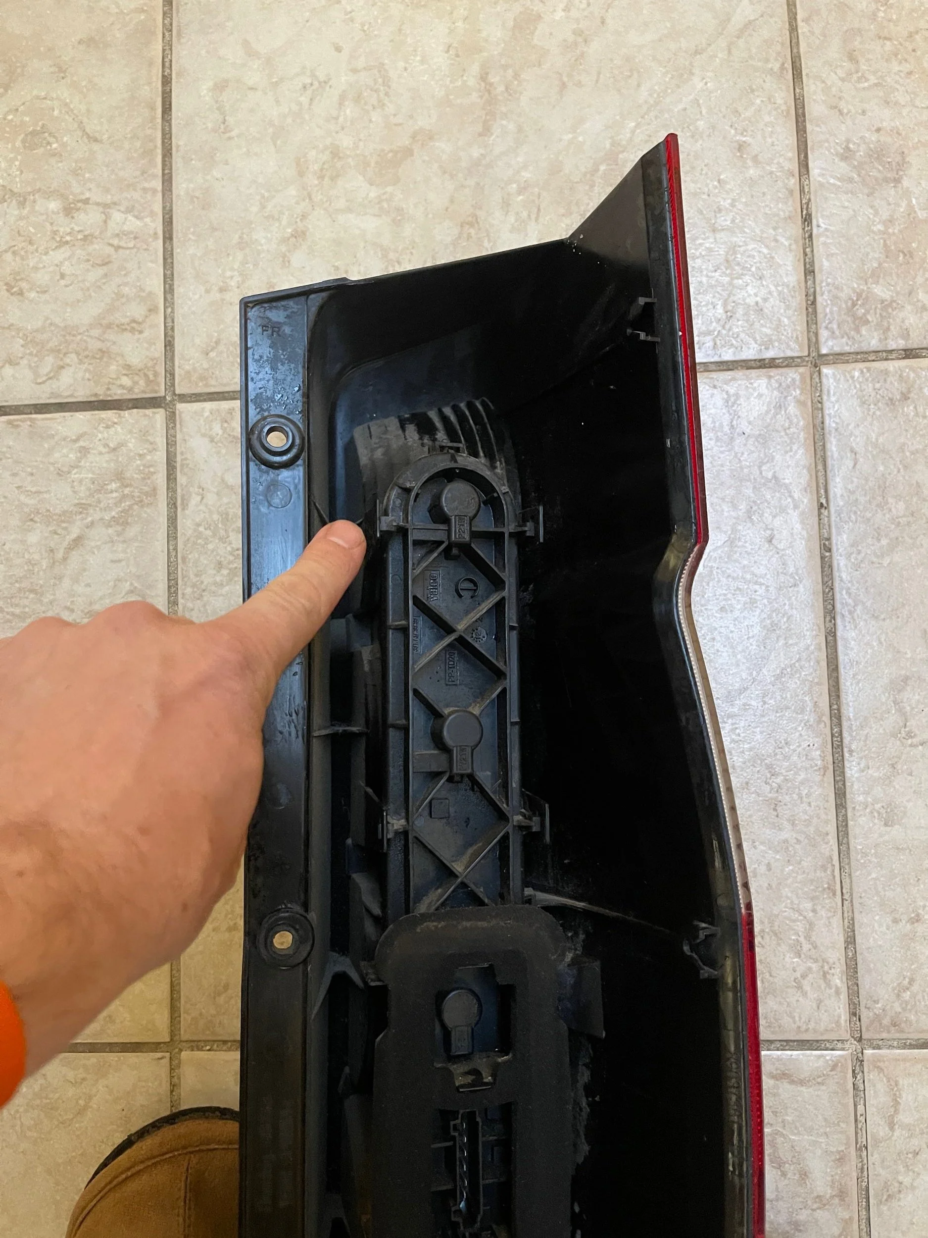 DIY: Changing the brake light in a Sprinter Van — sprntr.co