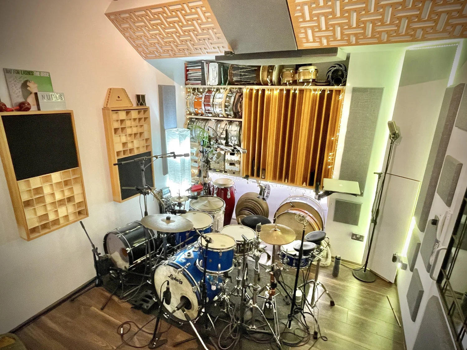 About the Drummer for Elbow | Alex Reeves