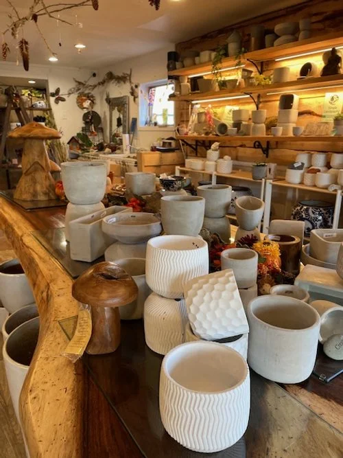 Bend Oregon Pottery Store | Garden, Home & Yard Decor