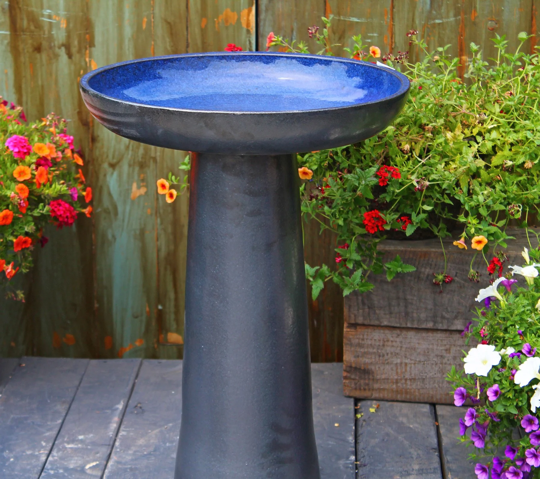 Outdoor Ceramic Birdbaths | Planters and Pots | Outdoor Fiberstone Pots ...