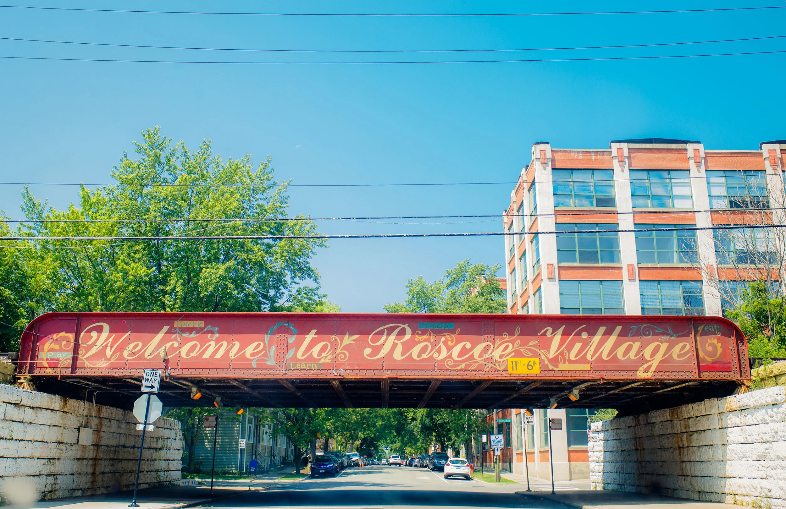 Explore Roscoe Village — Lakeview Roscoe Village Chamber of Commerce