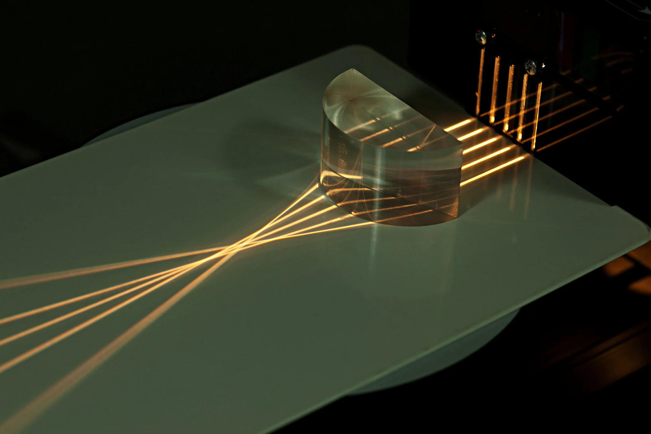 Introduction To The Plano Convex Lens Firebird Optics