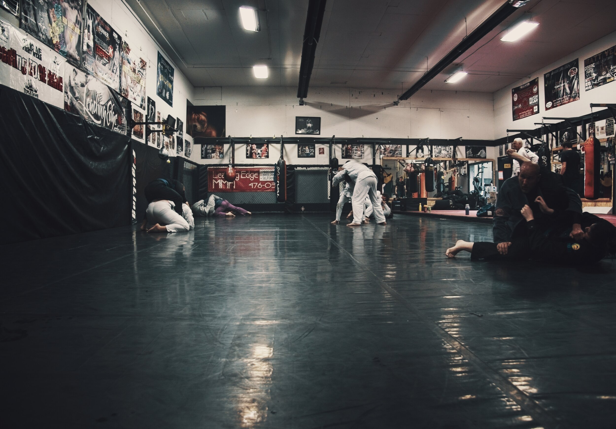 Contact — Leading Edge Gym