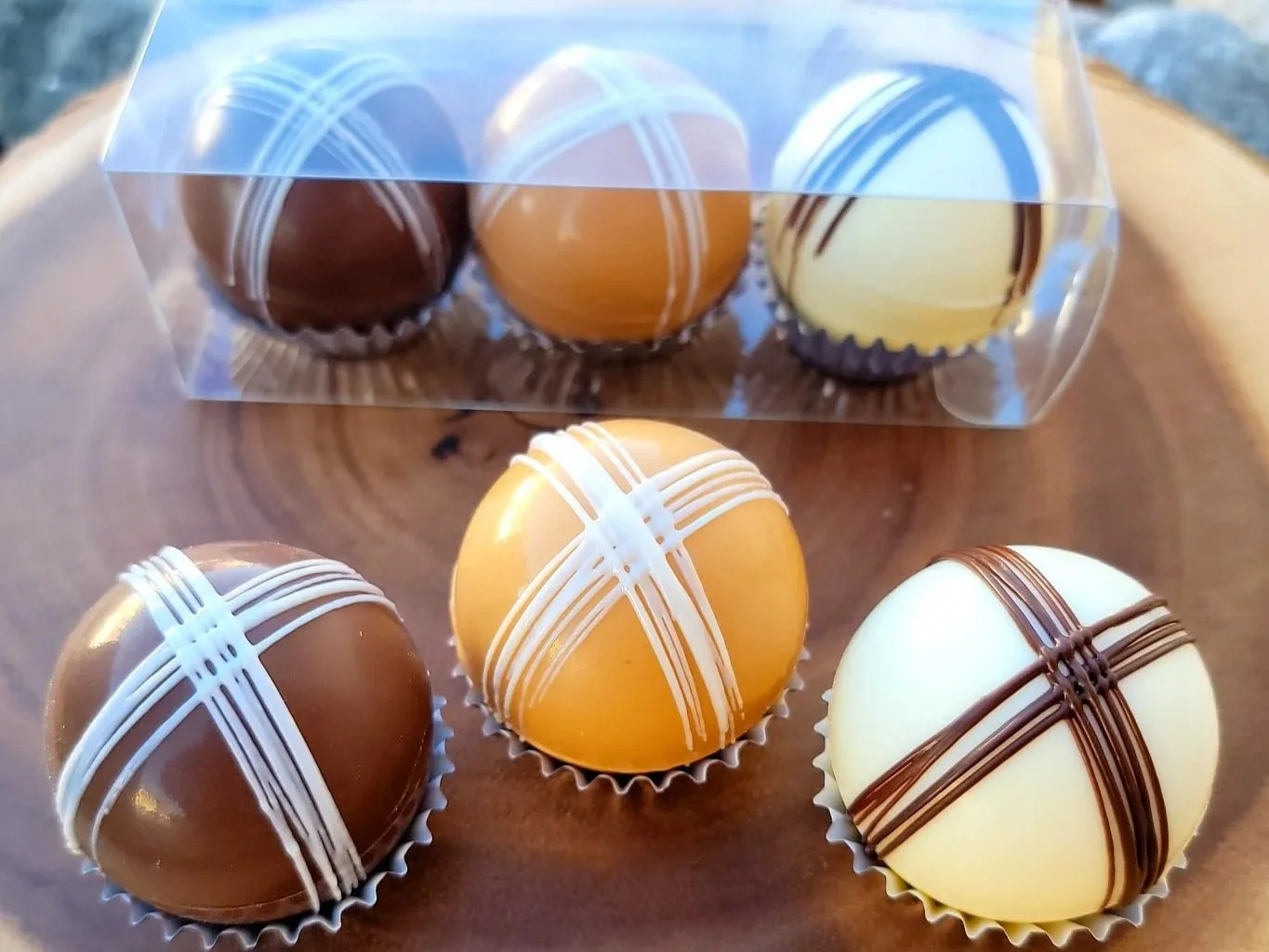 Hot Cocoa Bombs — The Iced Whisk
