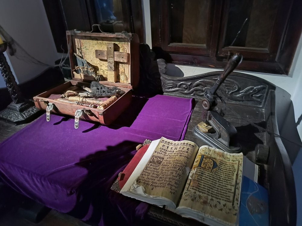 Gallery 1 — Ghosts & Getaways