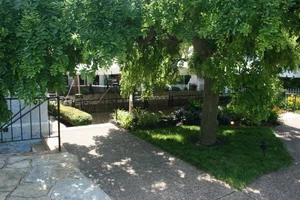 Haunted Lemp Mansion — Ghosts & Getaways