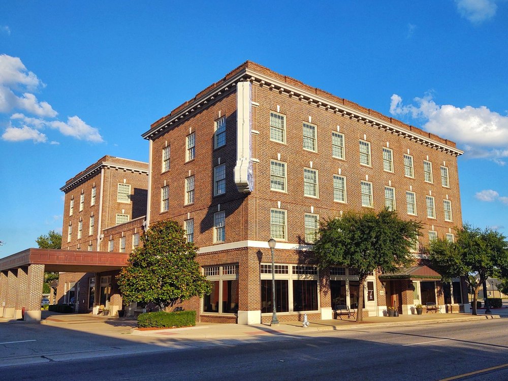 Ghosts of Cleburne, TX — Ghosts & Getaways