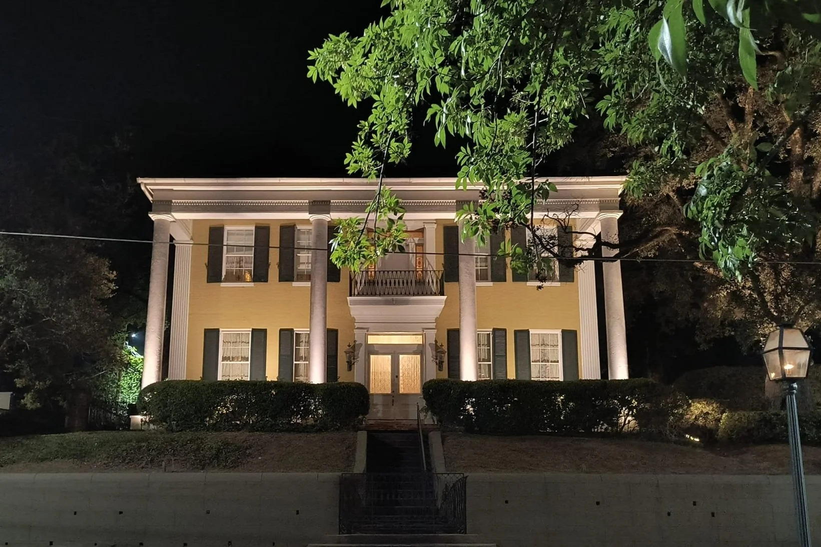 The Ghosts of Vicksburg, MS — Ghosts & Getaways