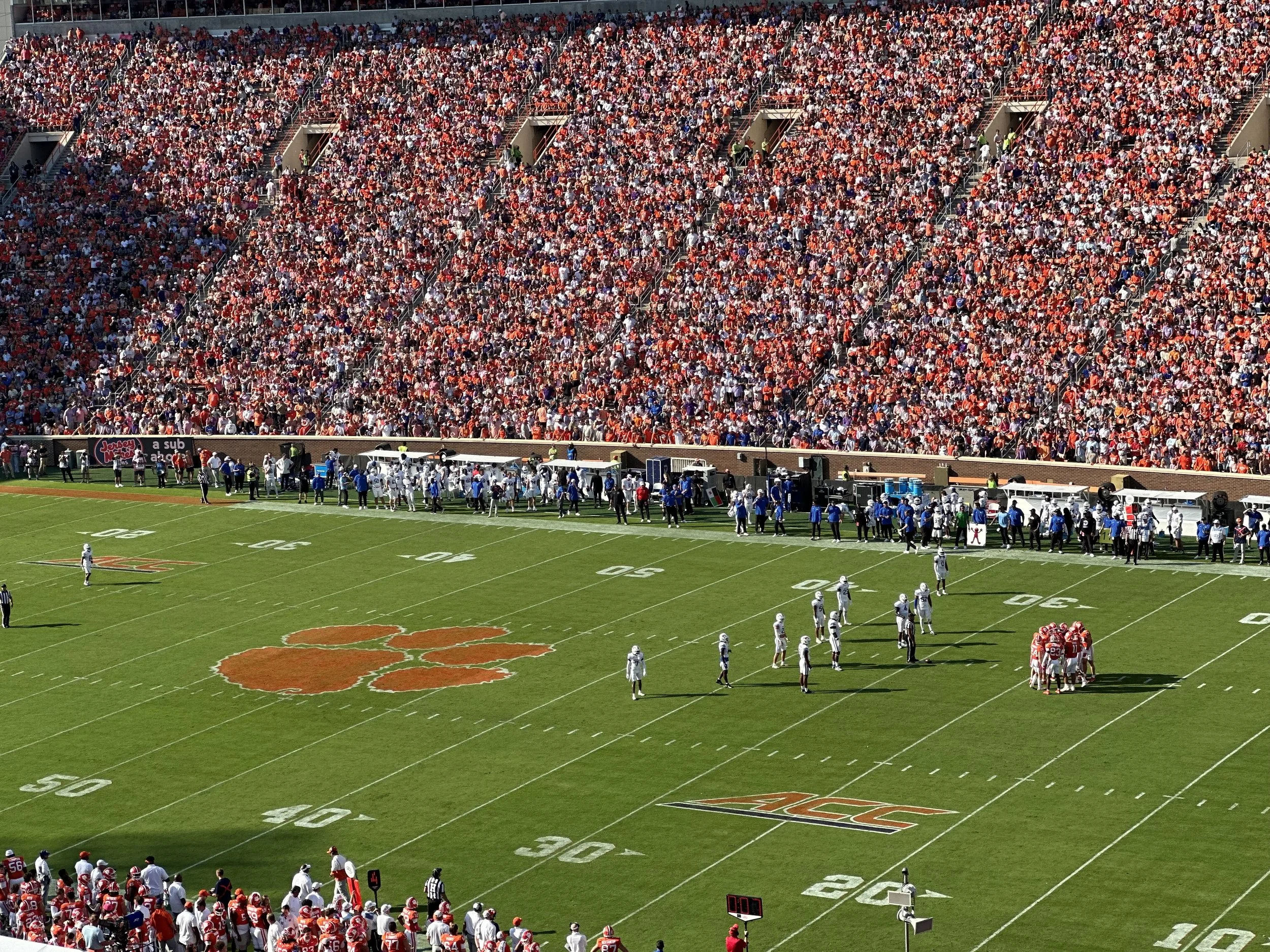 SMU Upsets Clemson 35-24 at Death Valley: Mustangs Stun Tigers in ACC ...