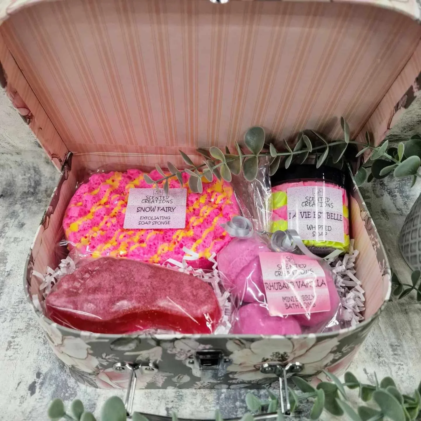 Elevate Your Space: Continuous Room Sprays in Perfume, Fruity & Fresh ...