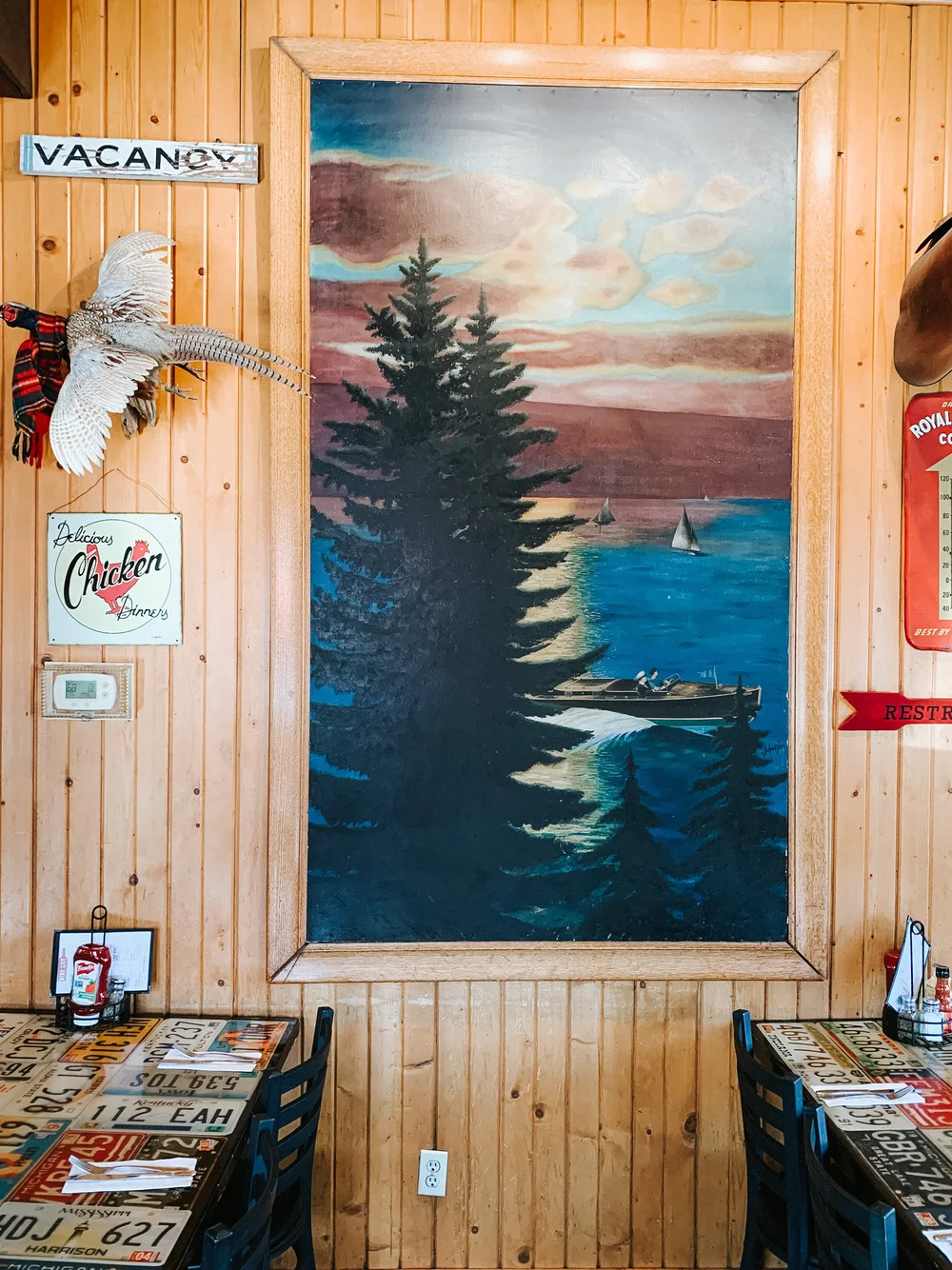 Visit — Red Arrow Roadhouse