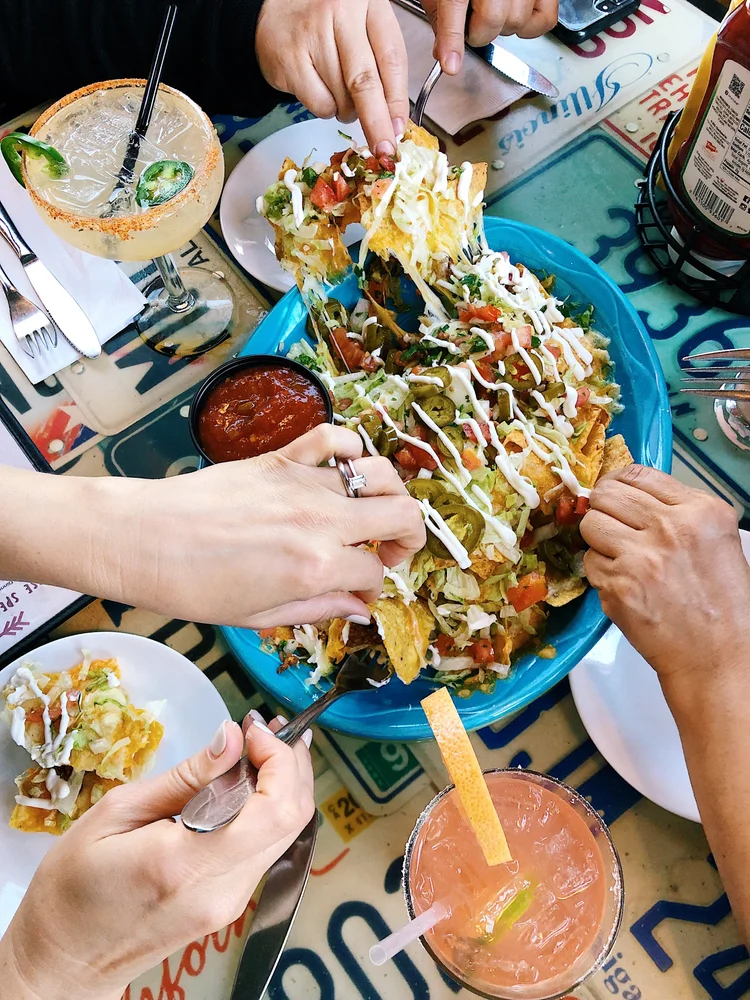 Eat — Red Arrow Roadhouse