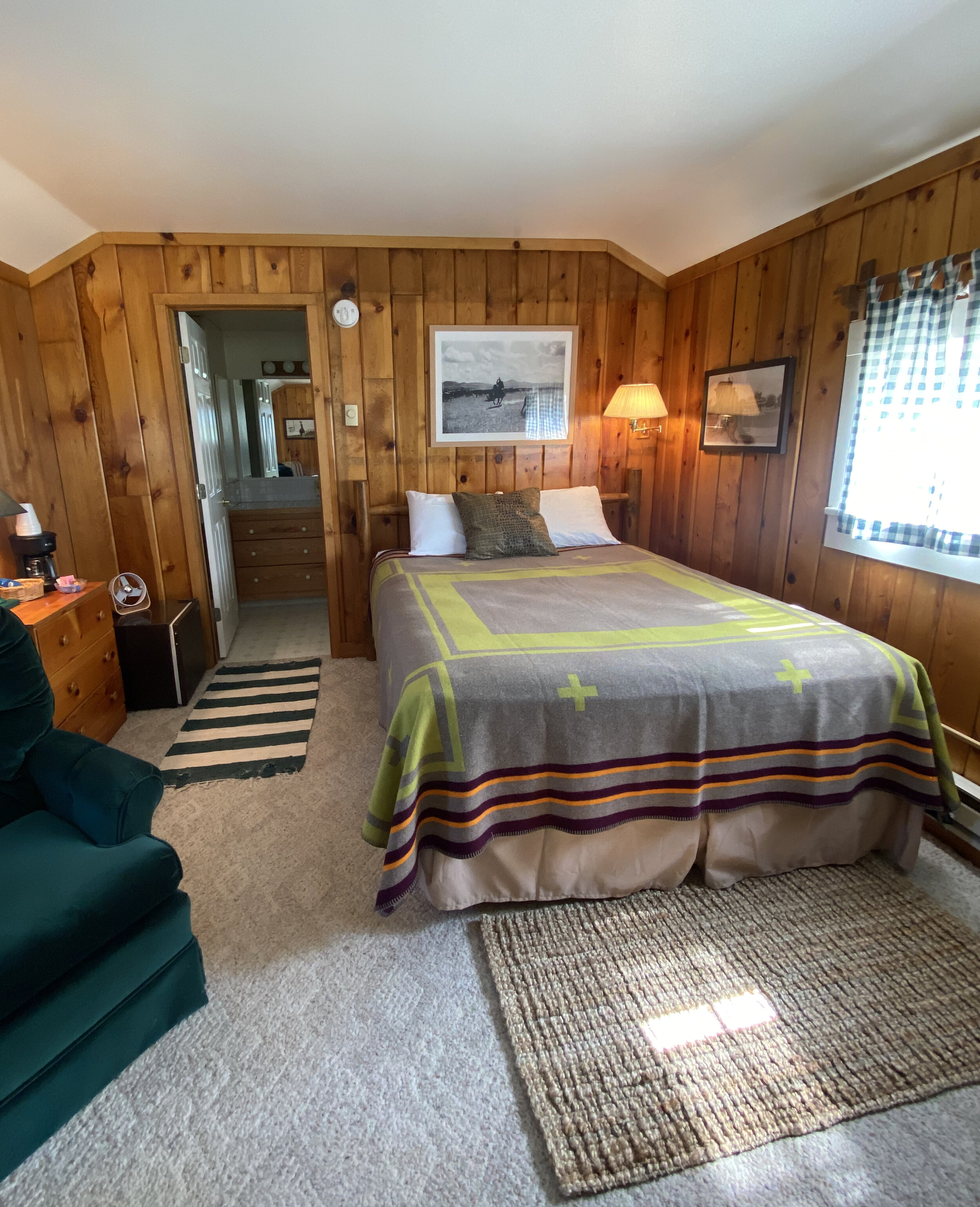 Homesteader Cabin — Circle Bar Ranch — Montana Dude Ranch
