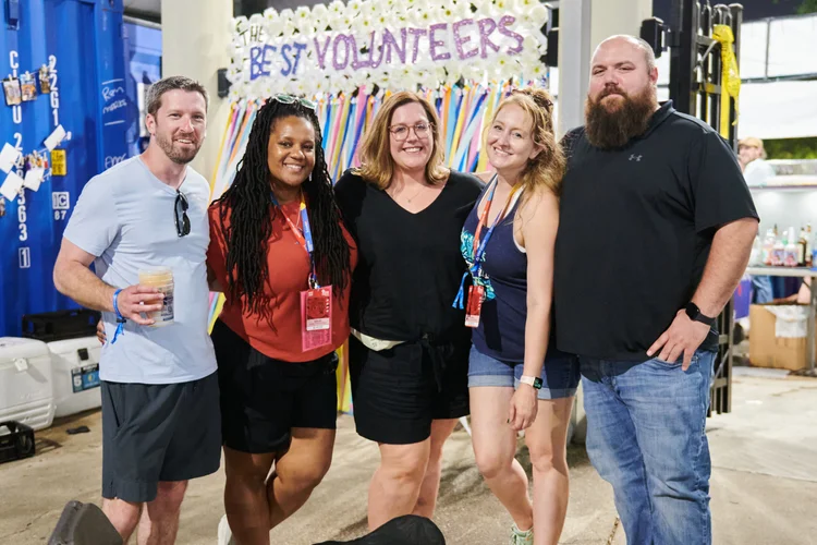 Volunteer — Festival International de Louisiane