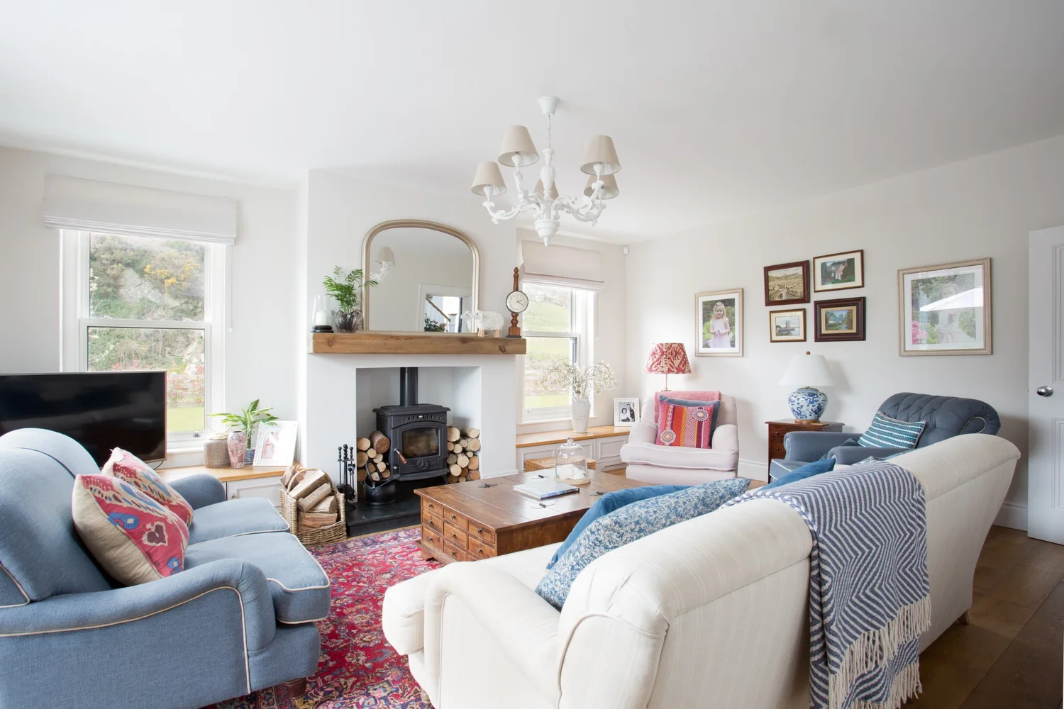 Timeless modern new cottage house design by architects McNulty Smyth ...