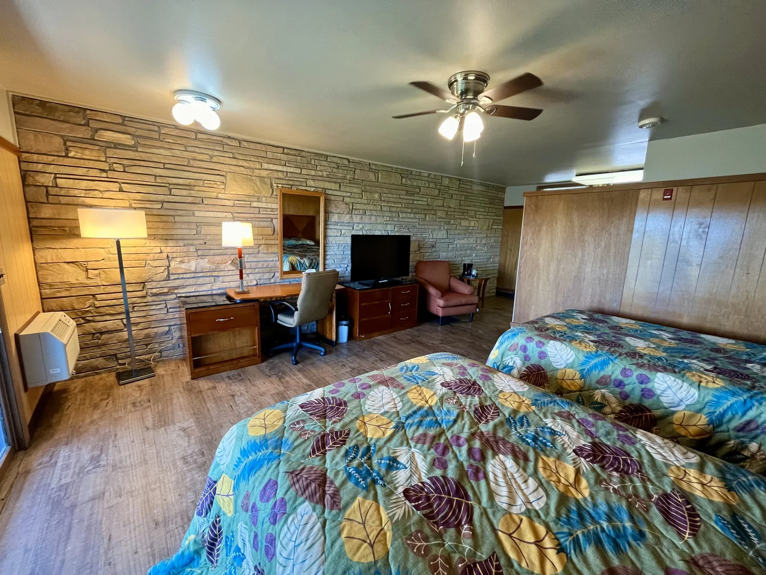 The Chafin Lodge | Discover, Explore, Stay Now — Breaks Interstate Park