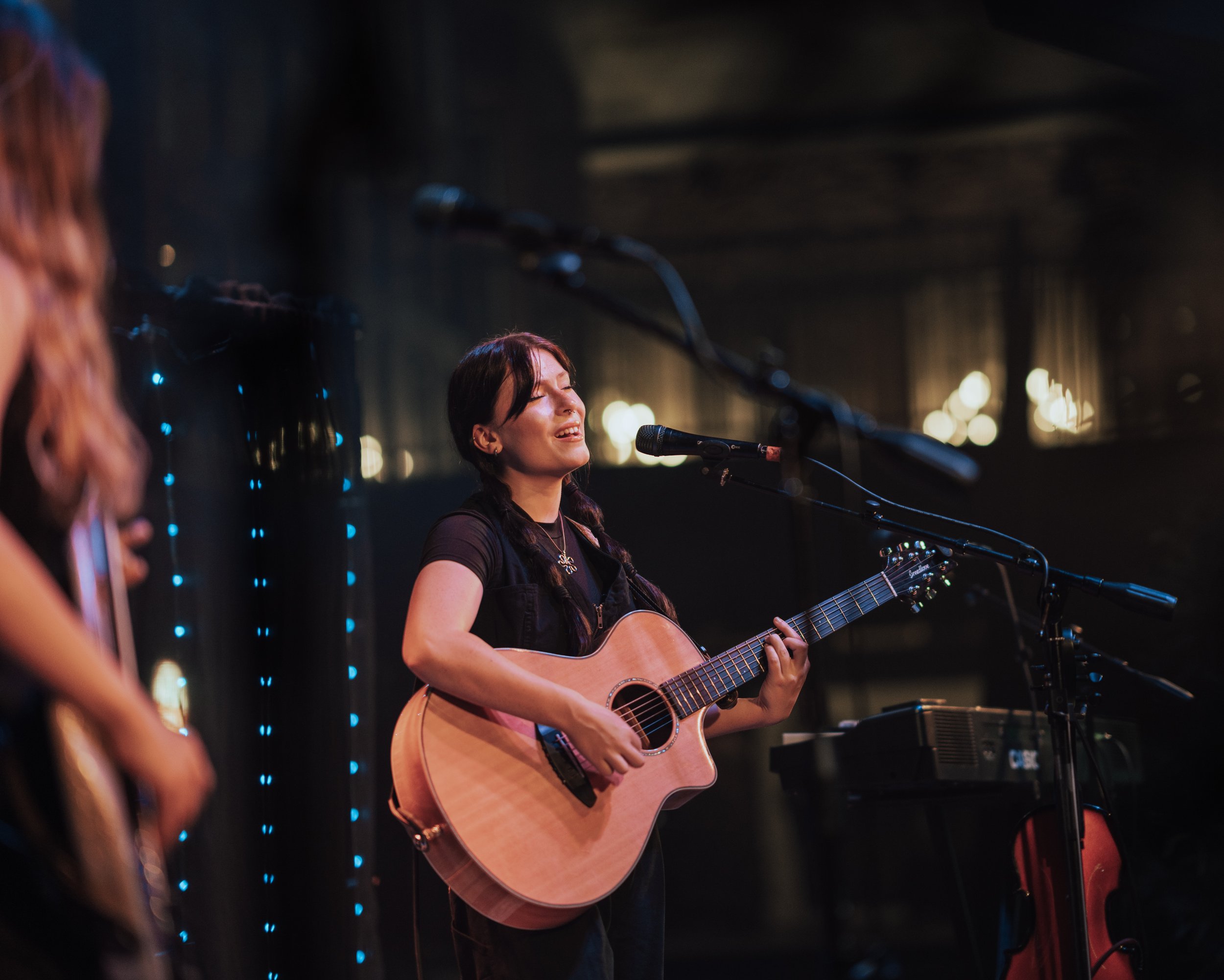 Show Review & Photo Gallery: The Burney Sisters, Faith Boblett & Kelley ...