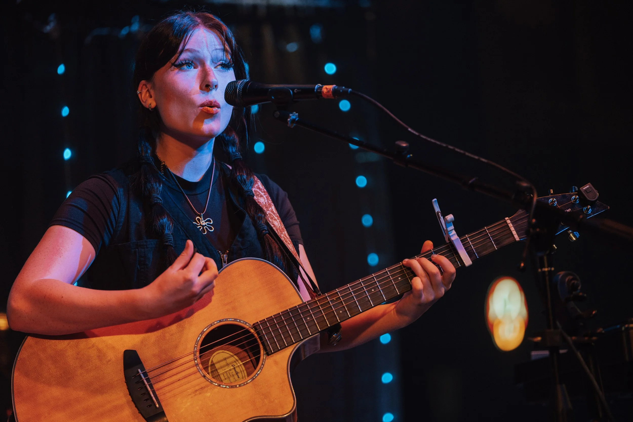 Show Review & Photo Gallery: The Burney Sisters, Faith Boblett & Kelley ...