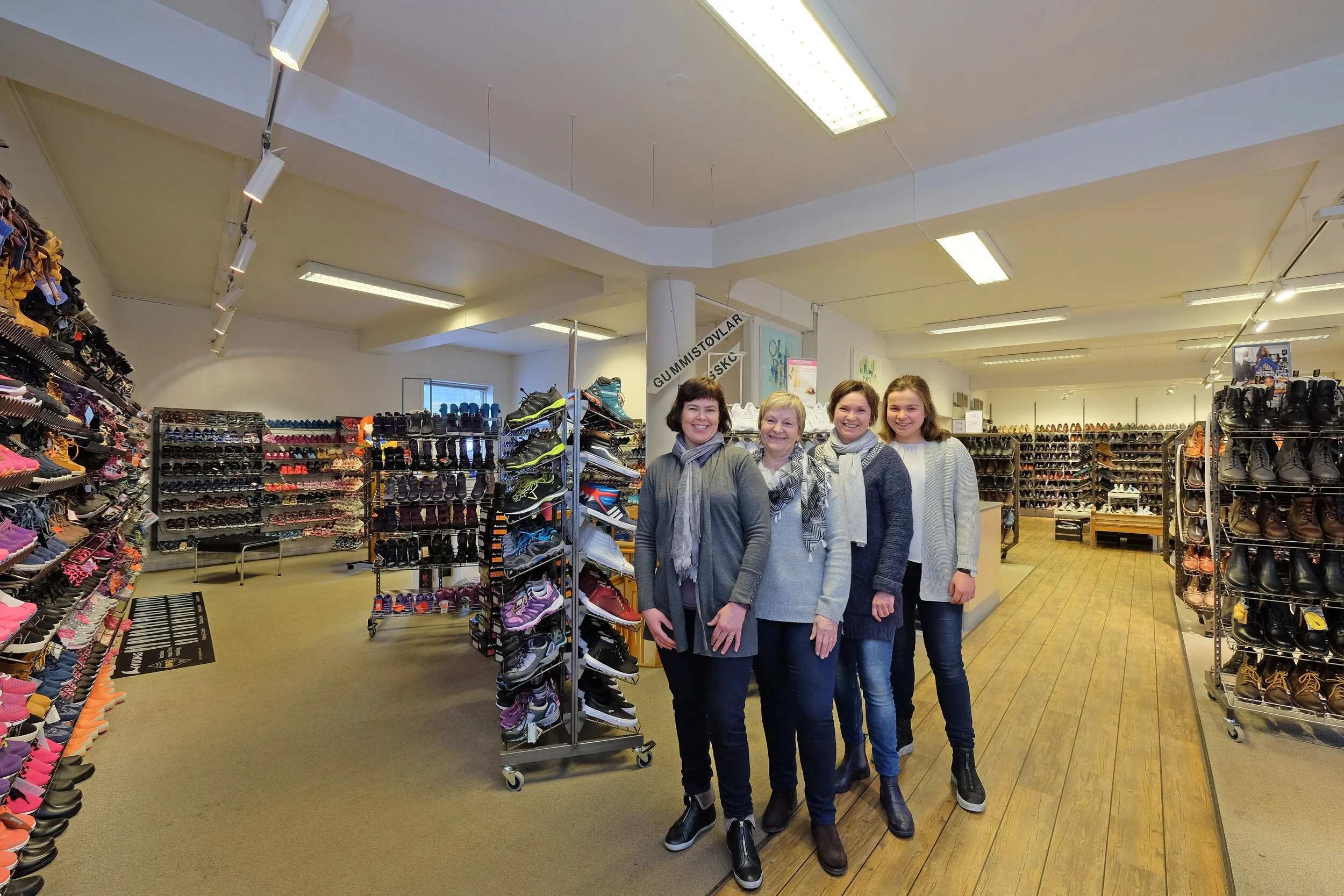 Dyrdal sko — voss-sentrum