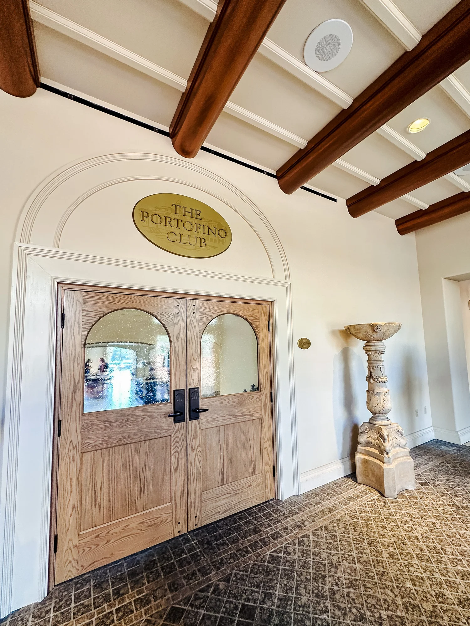 Club Level at Universal Orlando — Hemphilly Ever After