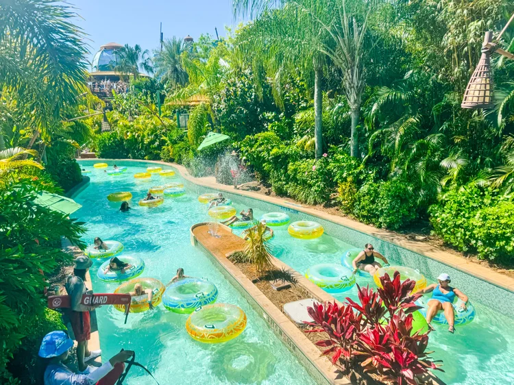 Top 10 Tips For Getting The Most Out Of Universal’s Volcano Bay ...