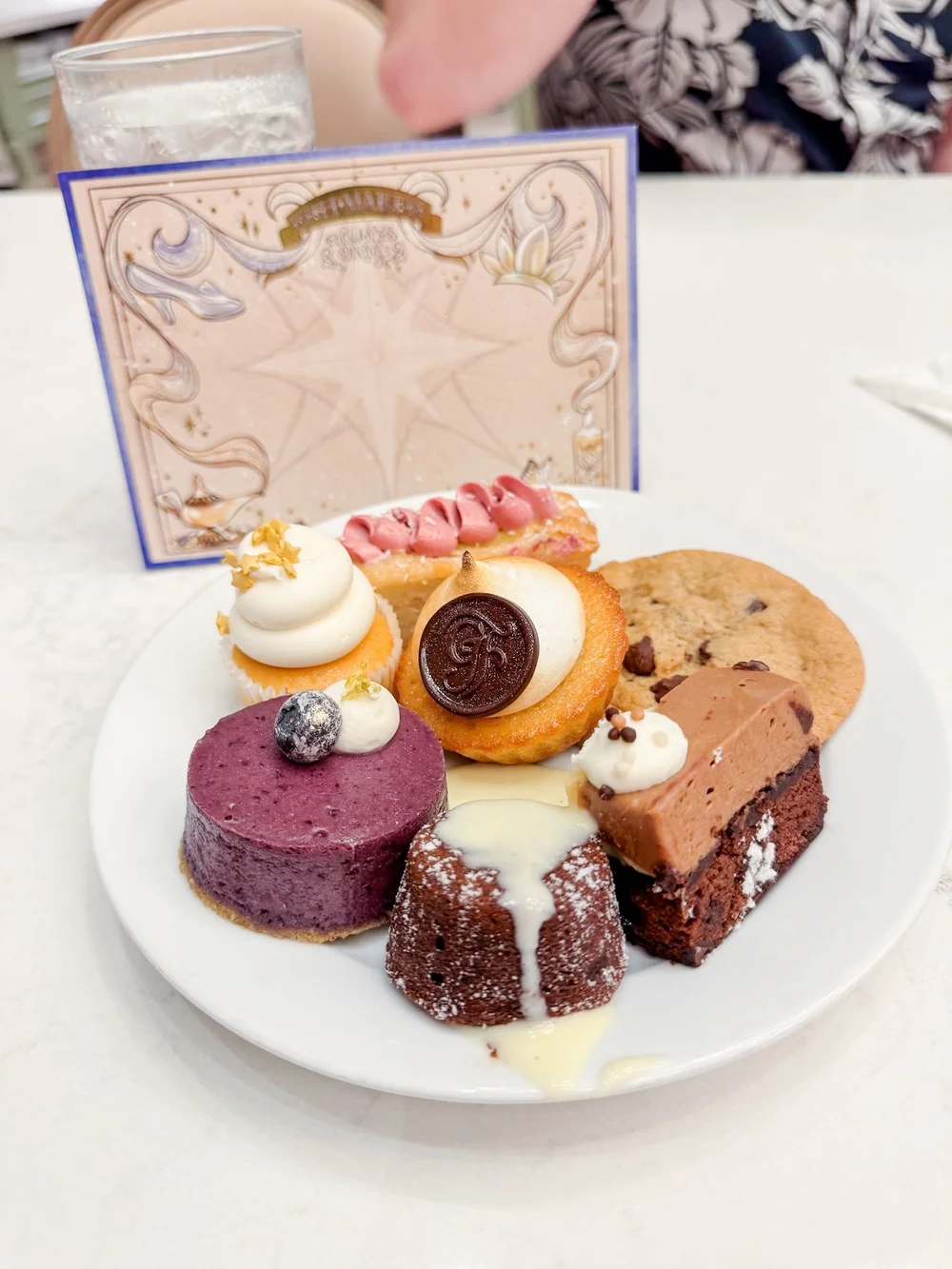 FIRST LOOK at the Grand Reopening of 1900 Park Fare — Hemphilly Ever After