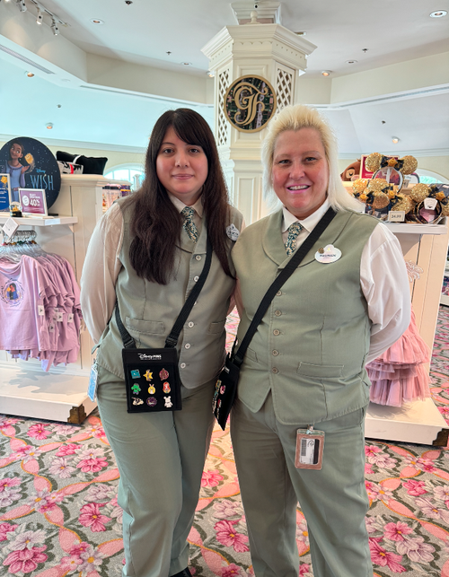 Cast Member Pin Trading Has Returned! — Hemphilly Ever After